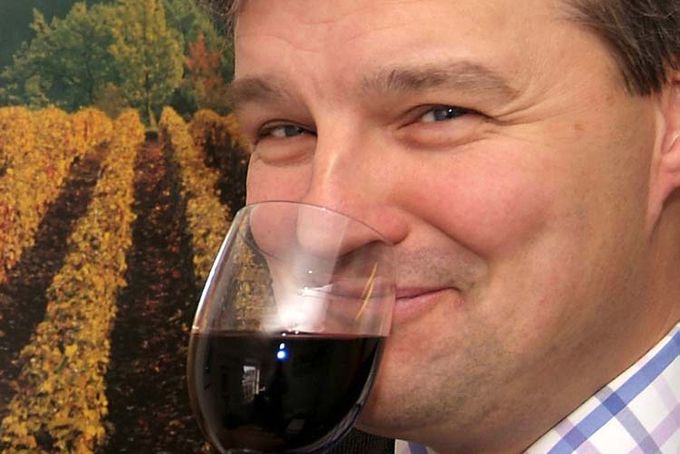 An Interview with Graham Mitchell | Speakers Corner | Speakers Corner